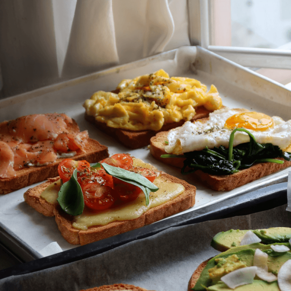 8 Easy 10-Minute Breakfast Toast Ideas - Home Kitchen Bakeomaniac