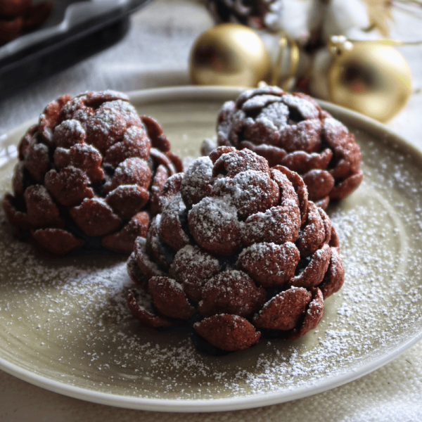 Easy Chocolate Pinecones Recipe - Baking Made Simple by Bakeomaniac